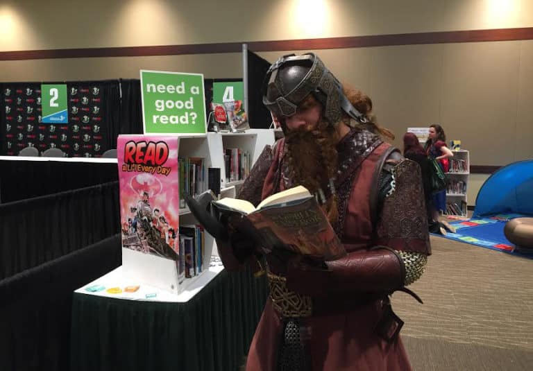 Bringing the Library to the Comic Con | American Libraries Magazine