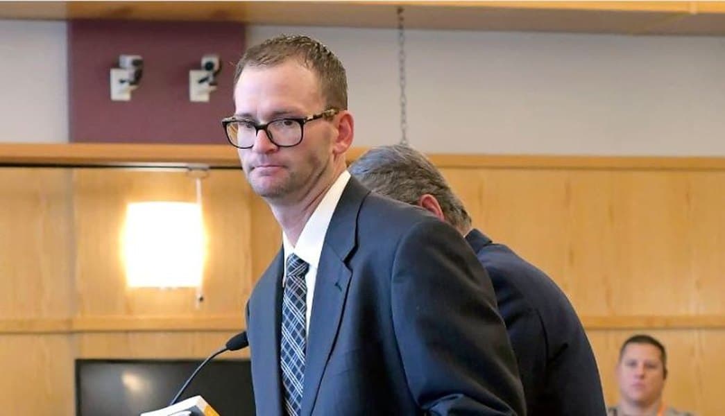 adamwinger | American Libraries Magazine